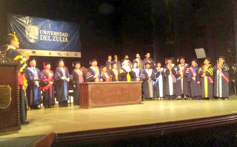 La Universidad del Zulia celebra 72 años de su reapertura - Diario ...