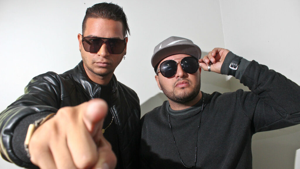 MACBO promociona su producción musical "El Momento" - Diario Versión Final