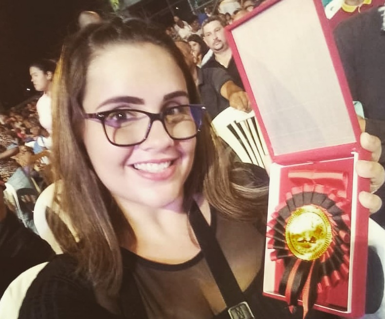 Periodista venezolana Isabella Calderón requiere ayuda económica para ...