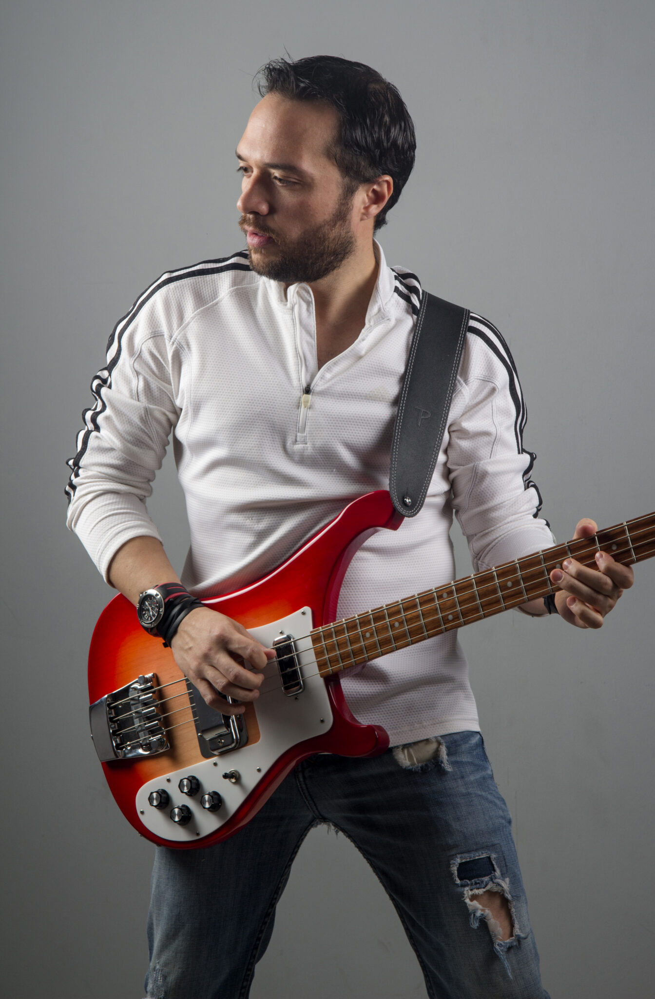 Adrián Caliman celebra 30 años de carrera musical con una nueva ...