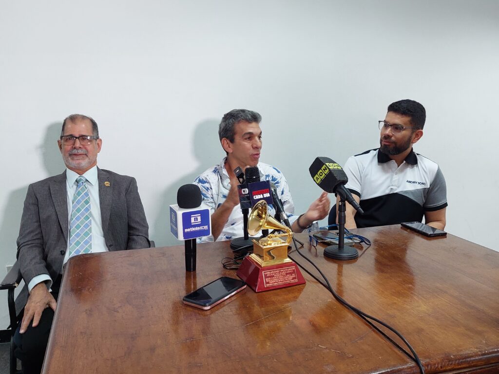 Huáscar Barradas y URU ofrecerán "experiencia inmersiva" en la ...