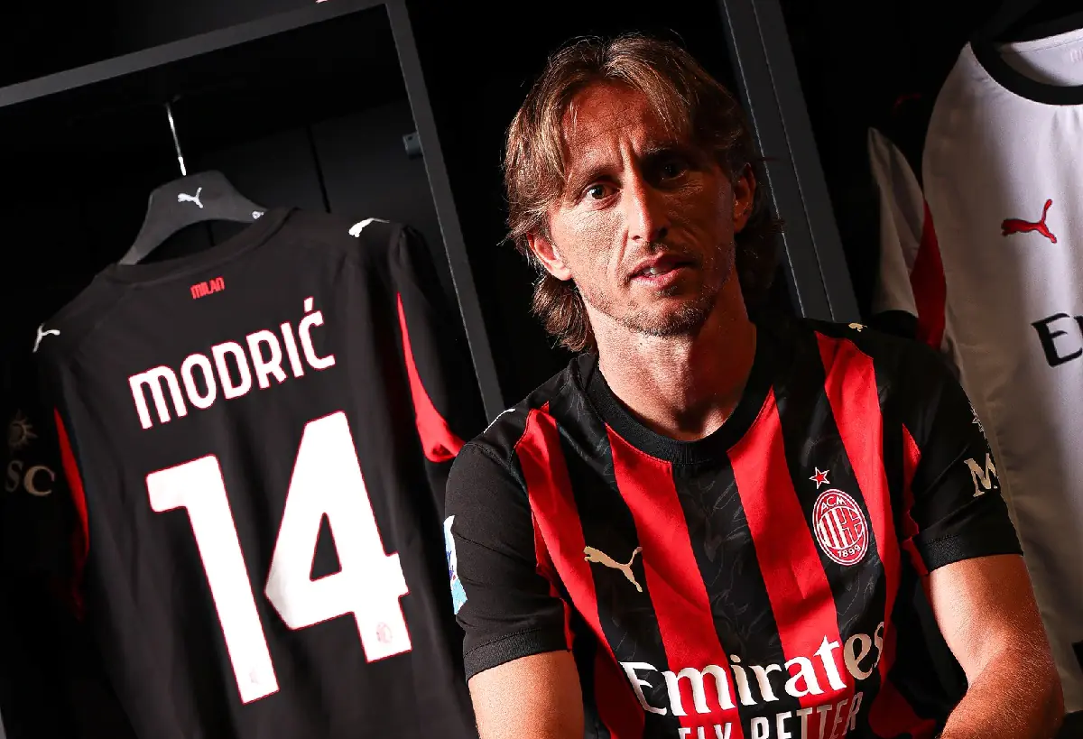 Luka Modric ficha por el AC Milan y firma hasta 2026 - Diario Versión Final