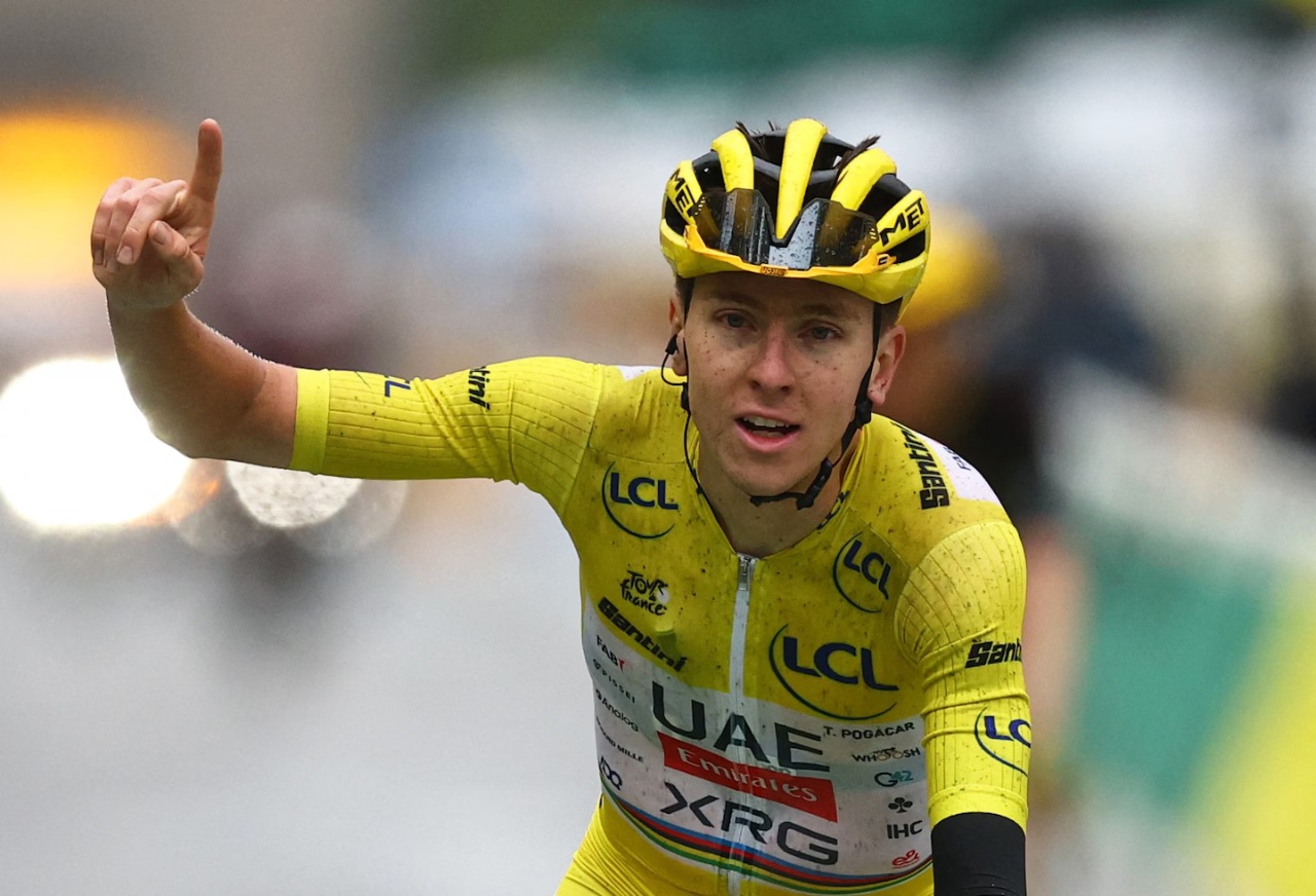 Pogacar gana su cuarto Tour de Francia con un dominio aplastante - Diario Versión Final