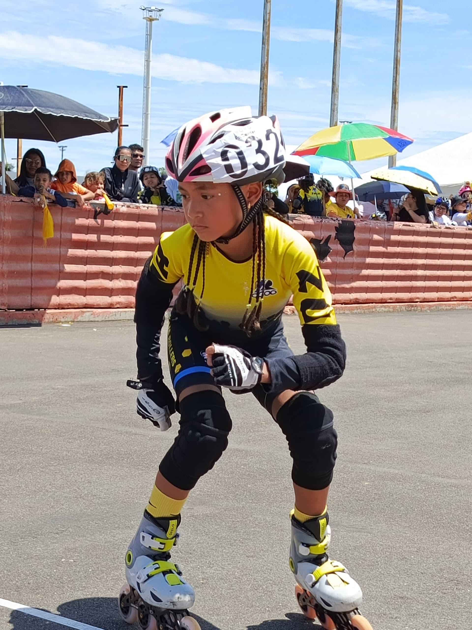 Más de 120 atletas compiten en Festival de Patinaje en el Patinódromo ...