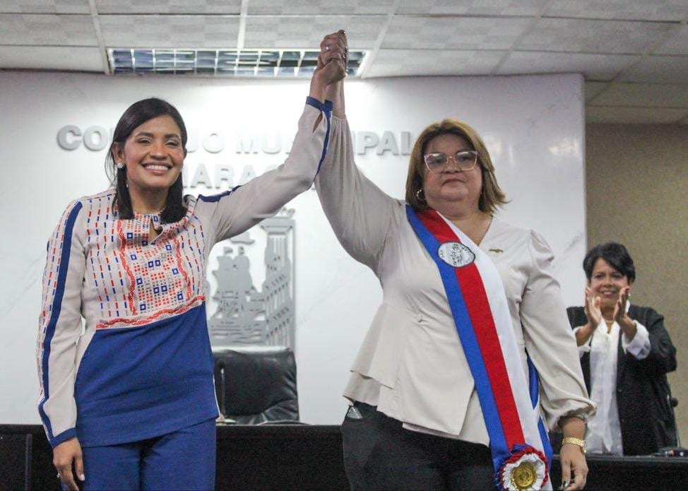 Desiree Fernández asumió como presidenta del Concejo Municipal de ...