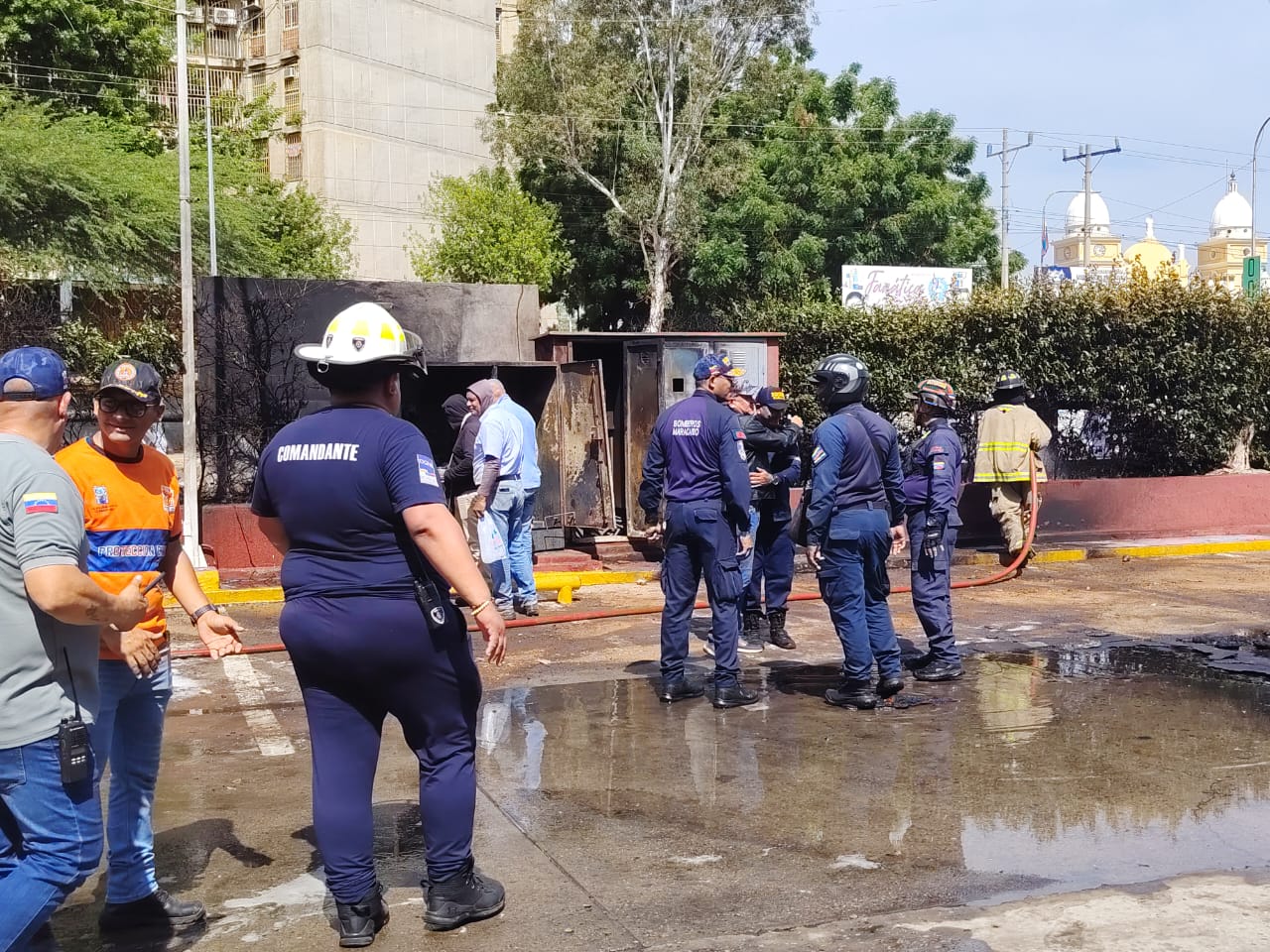 “En cuatro minutos” atendieron explosión de transformador en el casco ...