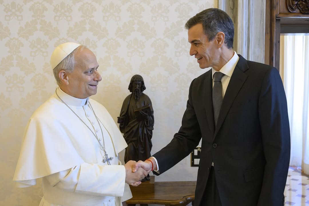 El papa León XIV recibe a Pedro Sánchez en el Vaticano - Diario Versión ...