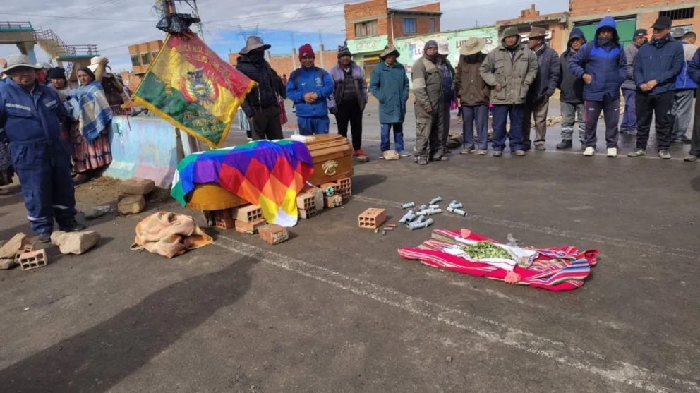 Bolivia investiga muerte de una persona durante apertura de corredor ...
